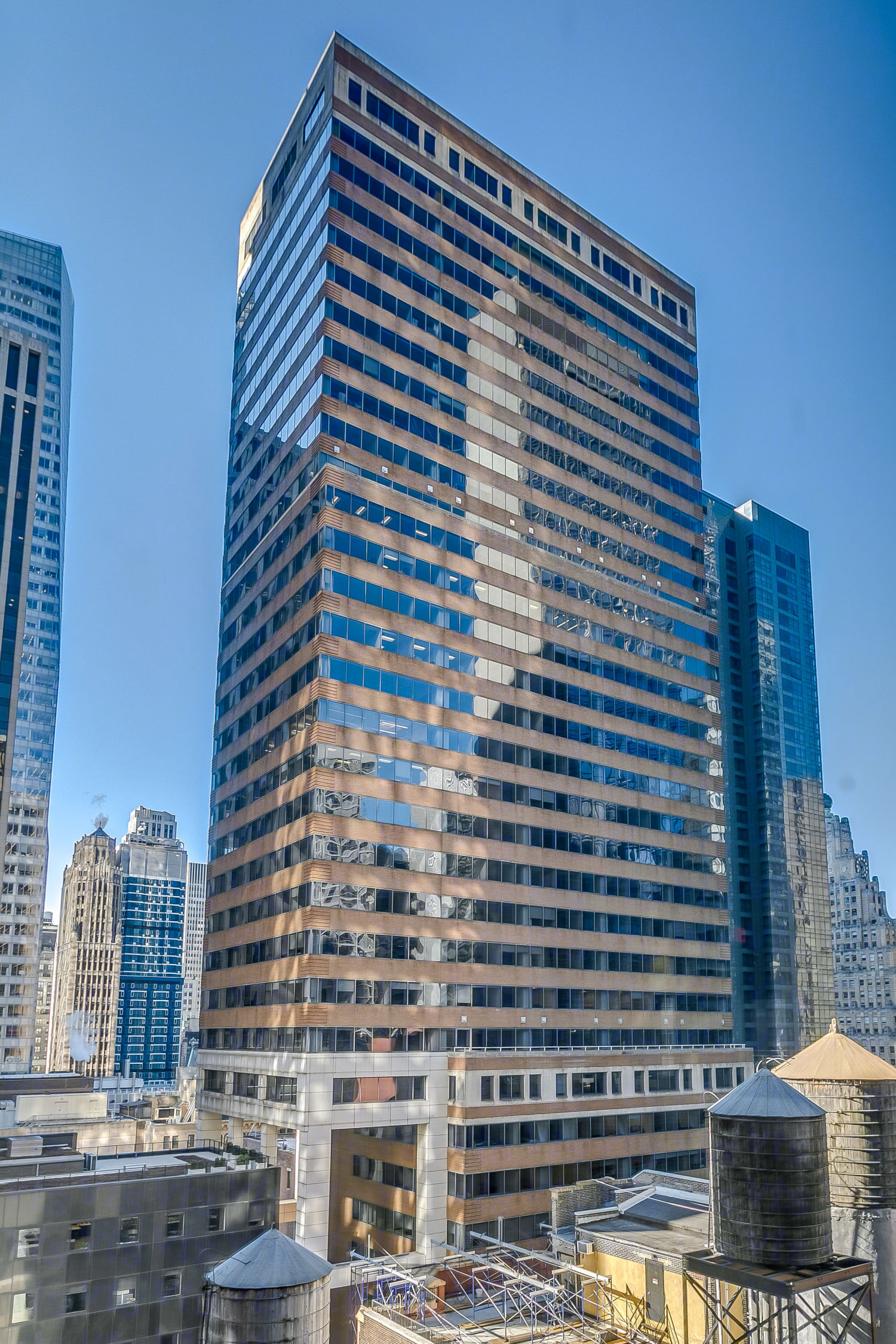 120 West 45th Street | 5,479 RSF (Direct Lease) | Noah & Co
