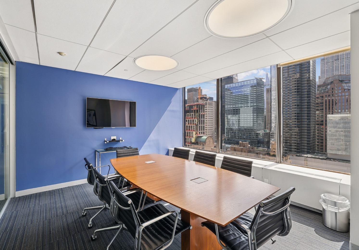 40 West 57th Street | 25,000 RSF (Sublease) | Noah & Co