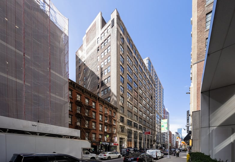 318 West 39th Street | 13,500 RSF (Direct Lease) | Noah & Co