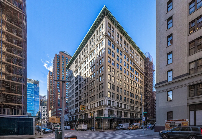 33 Irving Place | 3,500 RSF (Direct Lease) | Noah & Co