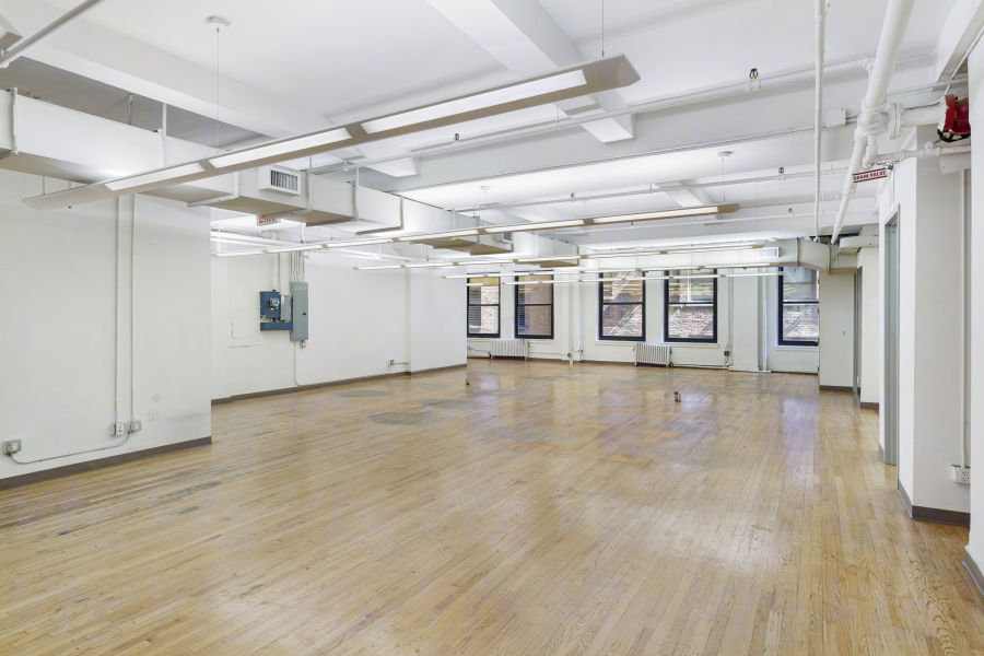 37 West 37th Street | 5,119 RSF (Direct Lease) | Noah & Co